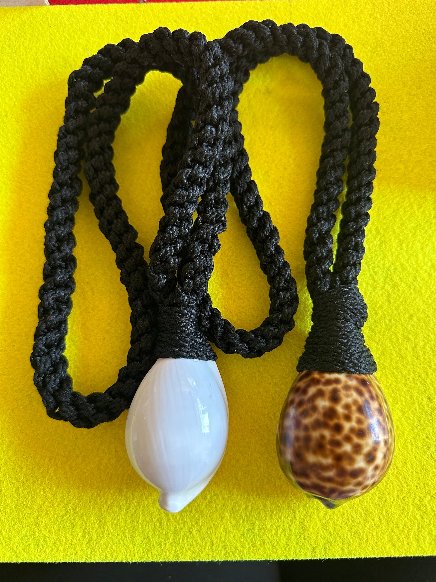 Fijian Necklace – Polynesian Hale Ku'ai